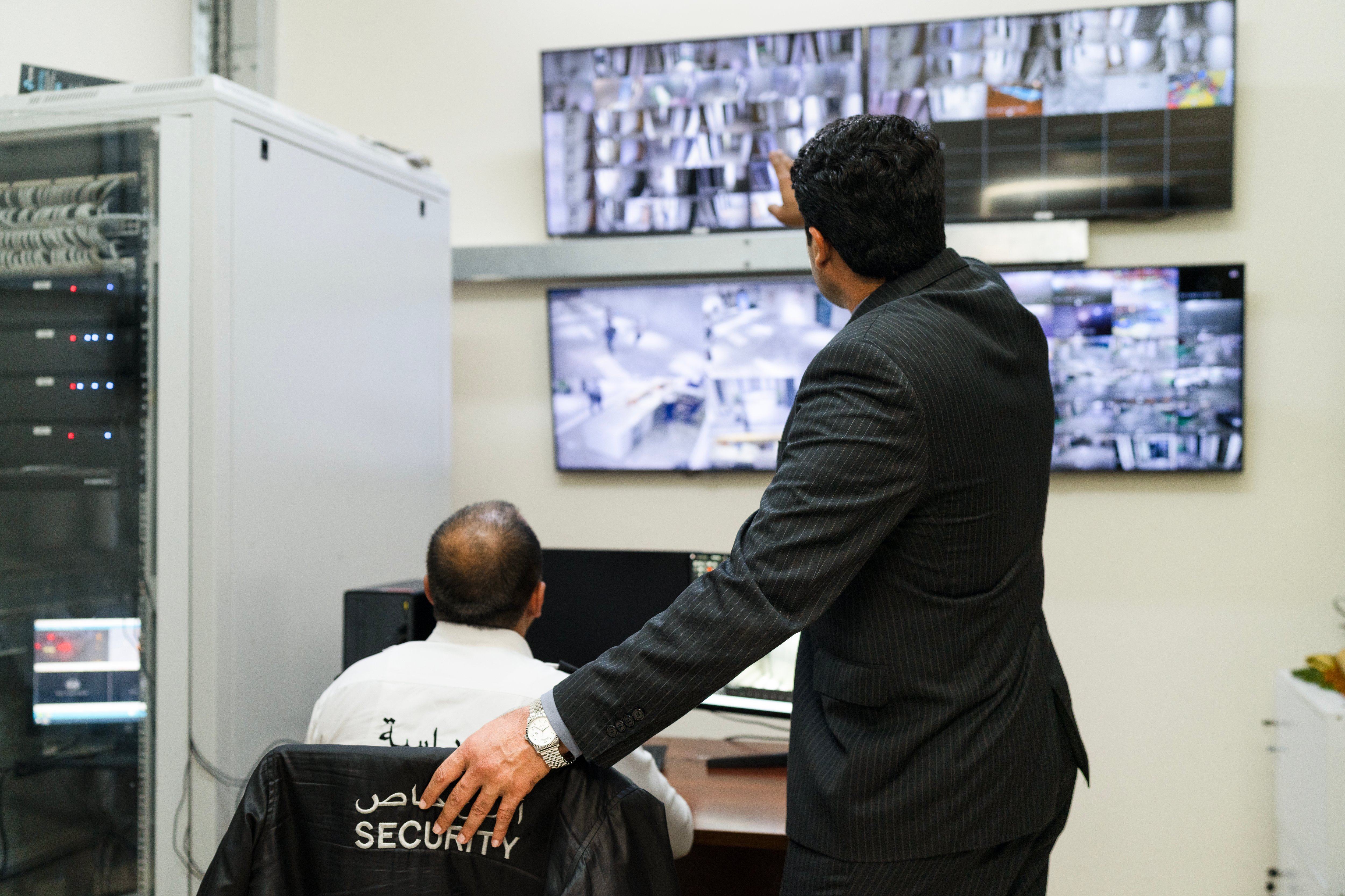Security Guard Services Dubai | SIRA Licensed & Certified | MEBS